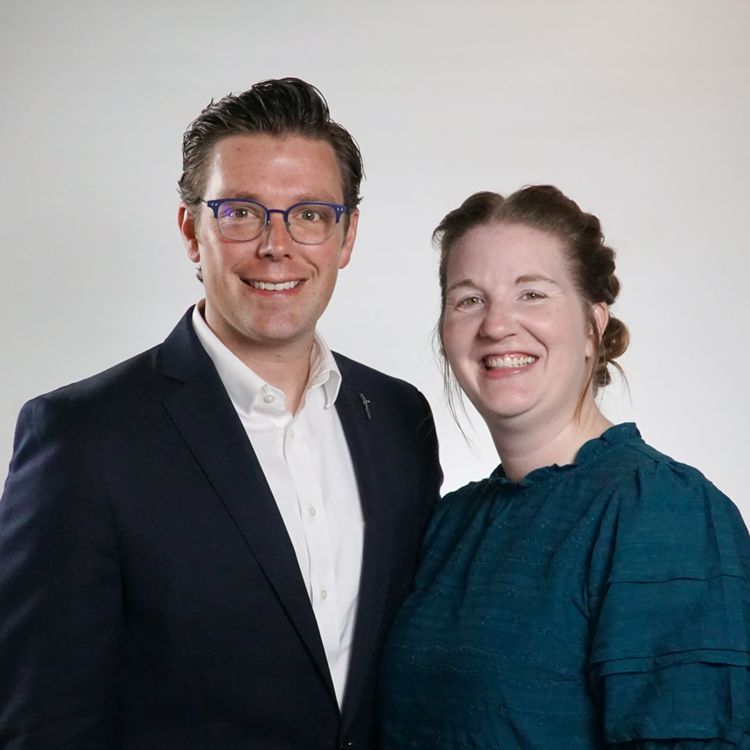 Christopher And Leah Henderson Young Marrieds Lead At Calvary Tabernacle The Org