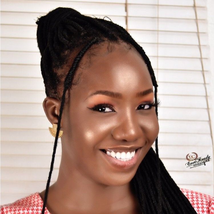 Mercy Abua - Content Creator at Avivwallet | The Org